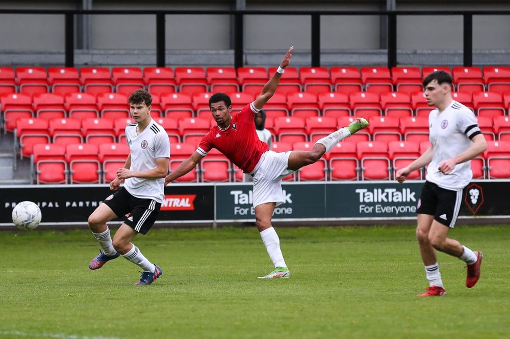 Djavan Pedro joins Stalybridge Celtic on loan | Official Salford City ...